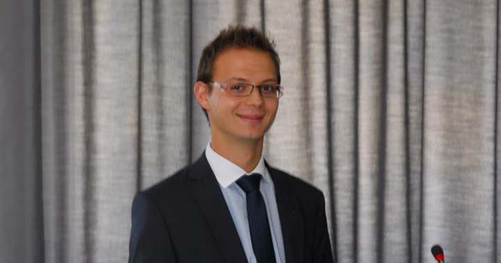 enogea » Il mercato degli enologi in Langa